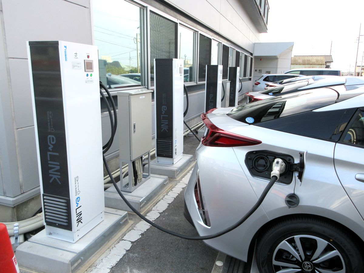 太陽光とEVでVPP、充放電システムが支える - 特集 - メガソーラービジネス plus : 日経BP