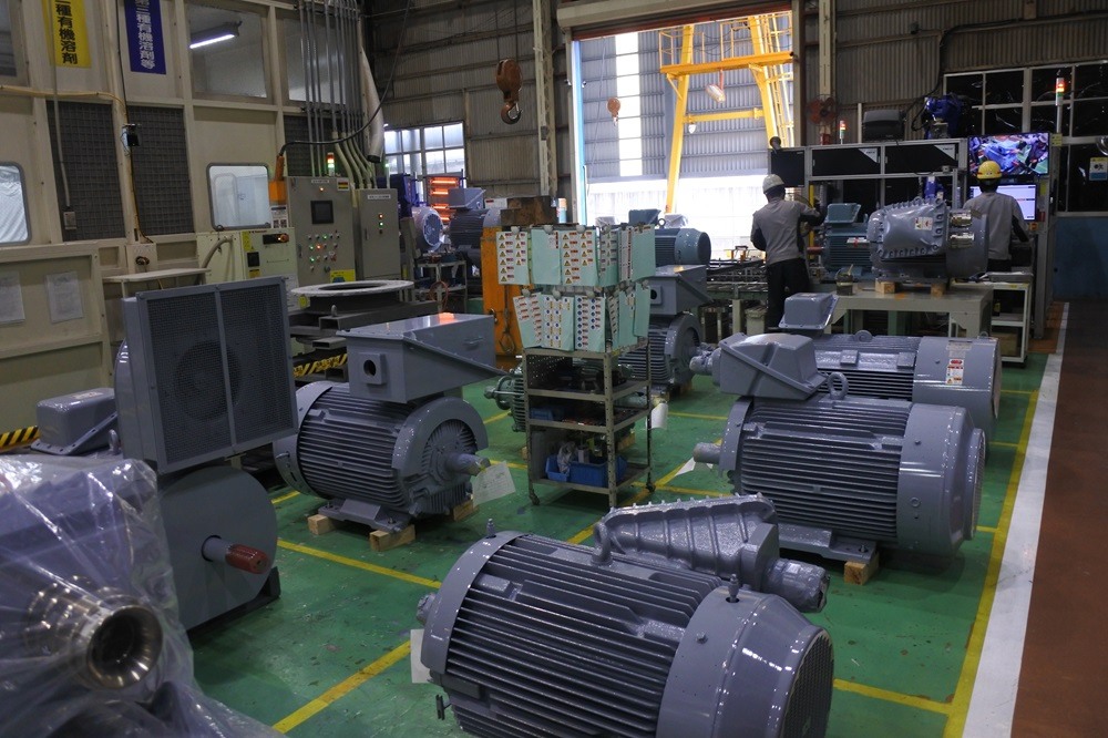 TMEIC長崎事業所に見る「再エネ＋スマート化」、新型パワコンを導入 - 特集 - メガソーラービジネス plus : 日経BP